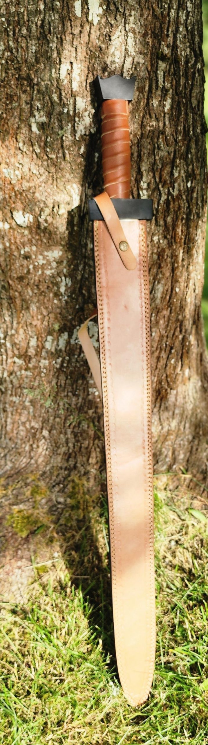 Viking Warrior Rune Sword with Leather Sheath - Axesnhorns